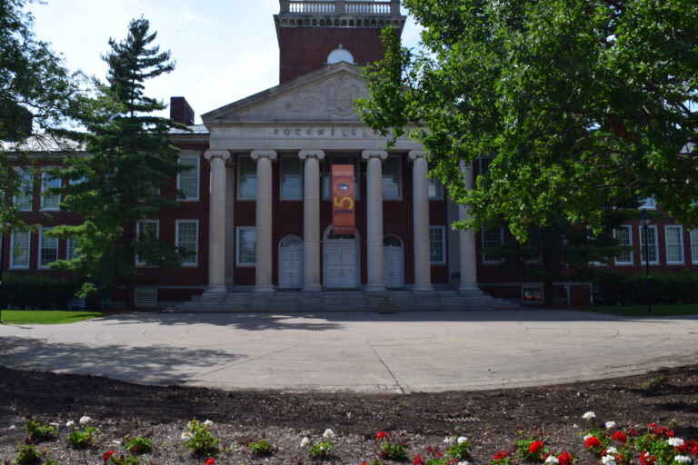 Building Success Stories & Solutions | Stark Tech